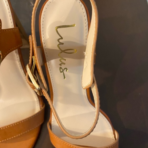 Lulus | Shoes | Sz8 Lulus Loletal Leather Wooden Hill Platform Shoes ...